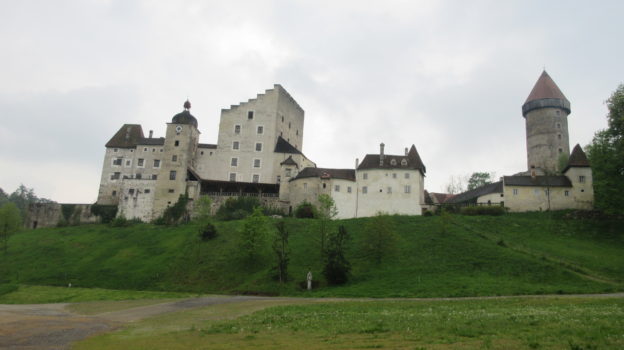 Day 03 – Tour de Danube 2016: Linz – Grein - LittleCamels.com